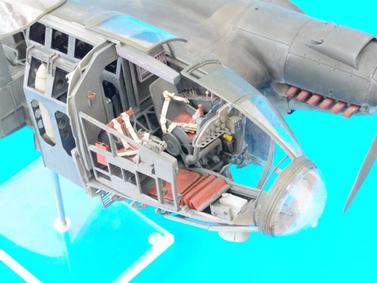 HPH Heinkel He 111P 1/32 Scale Resin Kit Sectioned Aircraft. Conversion ...