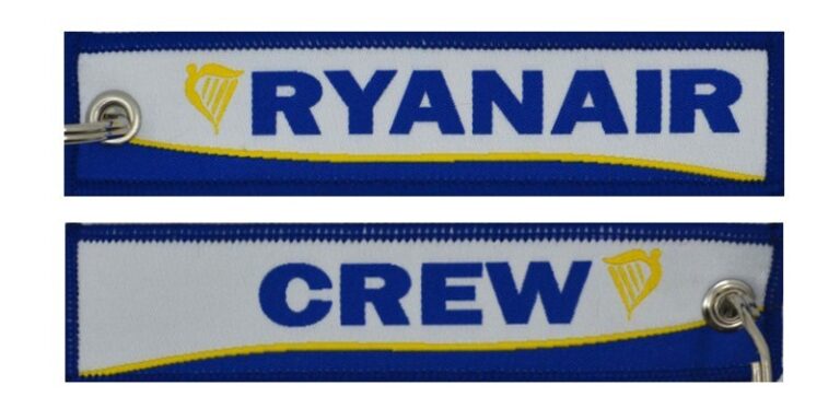 Ryanair Single Keyholder With Ryanair On One Side And ( Ryanair ) Crew ...